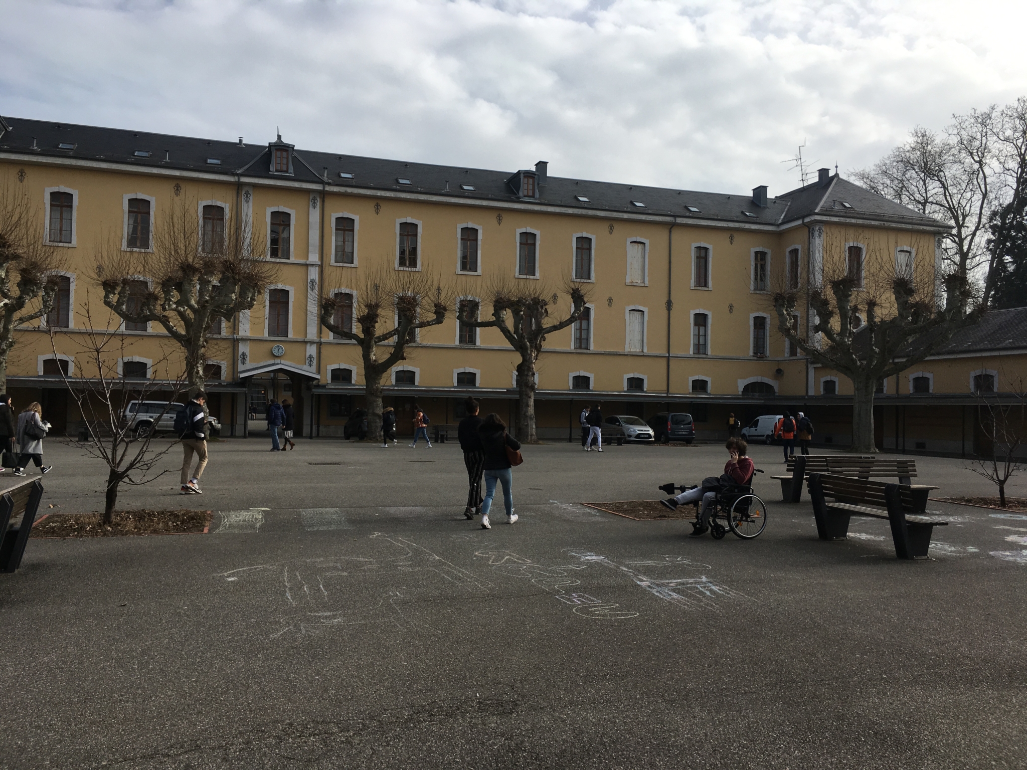 Rénovation d'un Lycée à Annecy - Bees Architectes