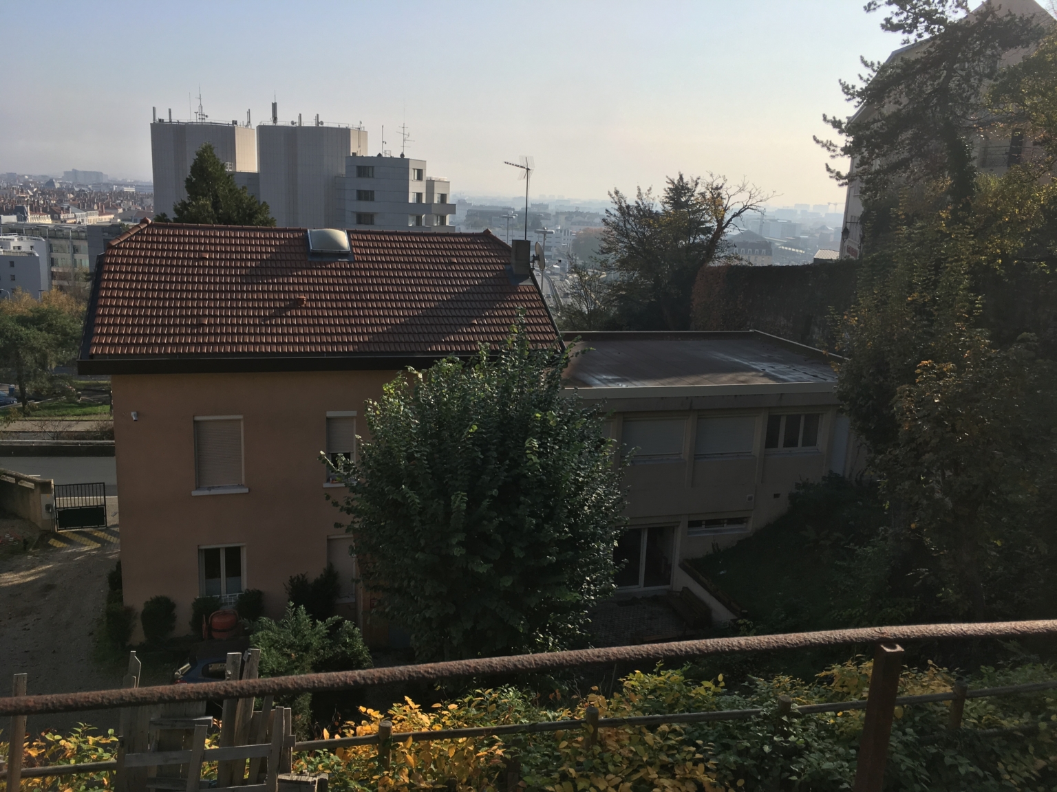 Rénovation de foyers pour femmes à Lyon - Bees Architectes
